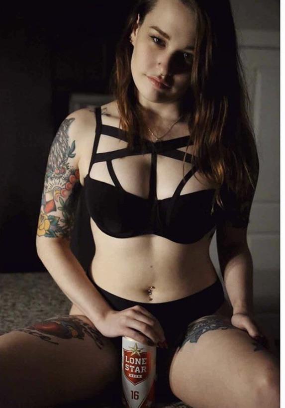 I like cold beer and hot women 😛 | Scrolller