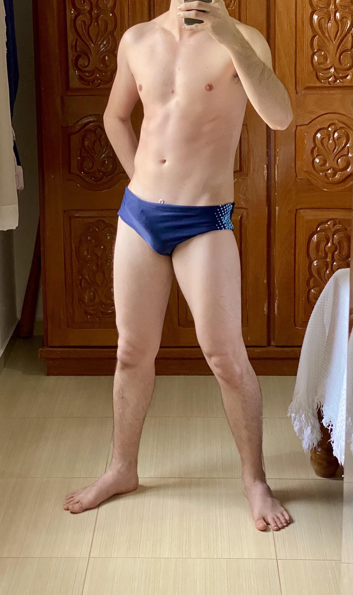 I like them nice and snug | Scrolller