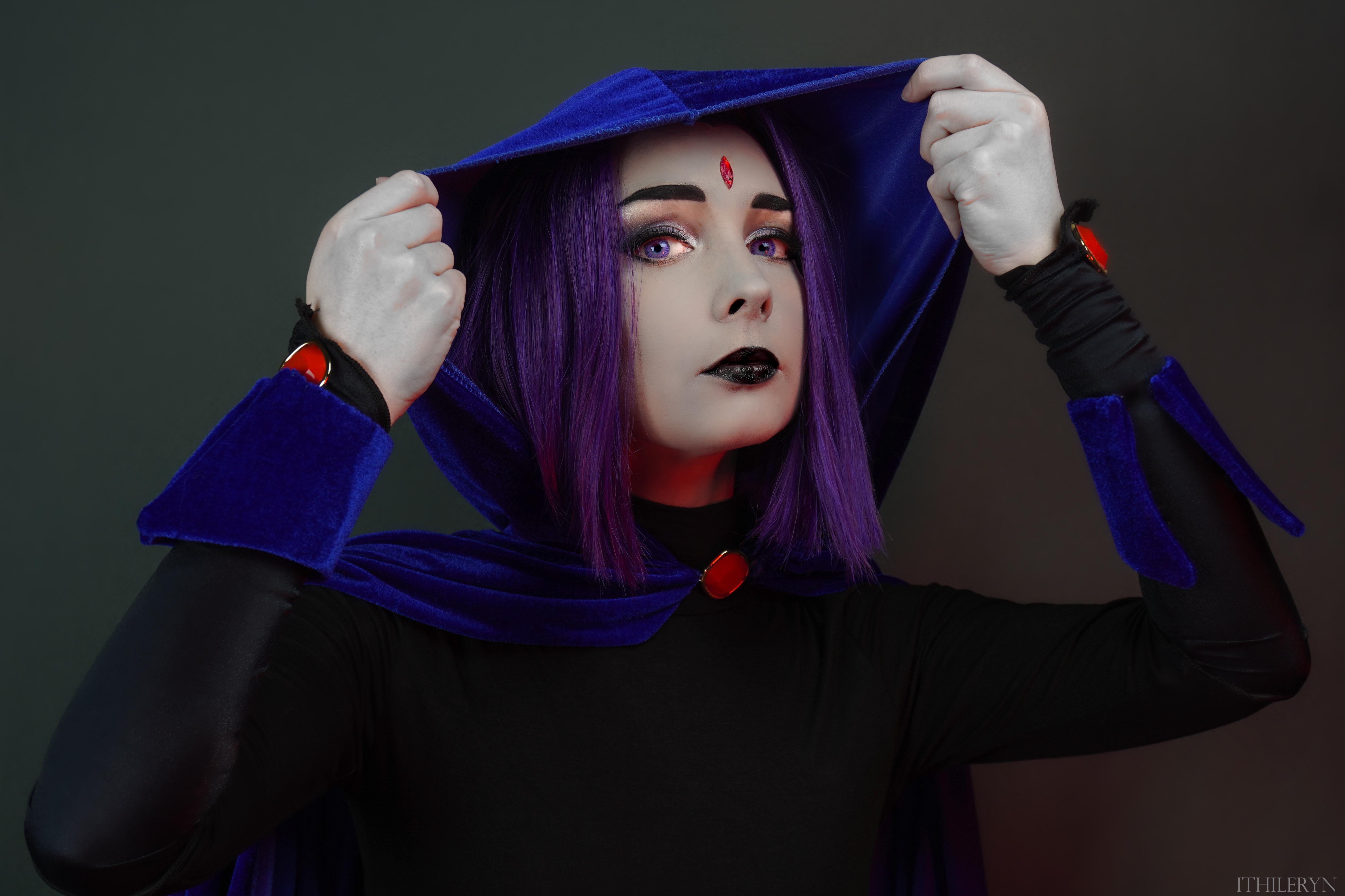 I like this girl's Raven | Scrolller