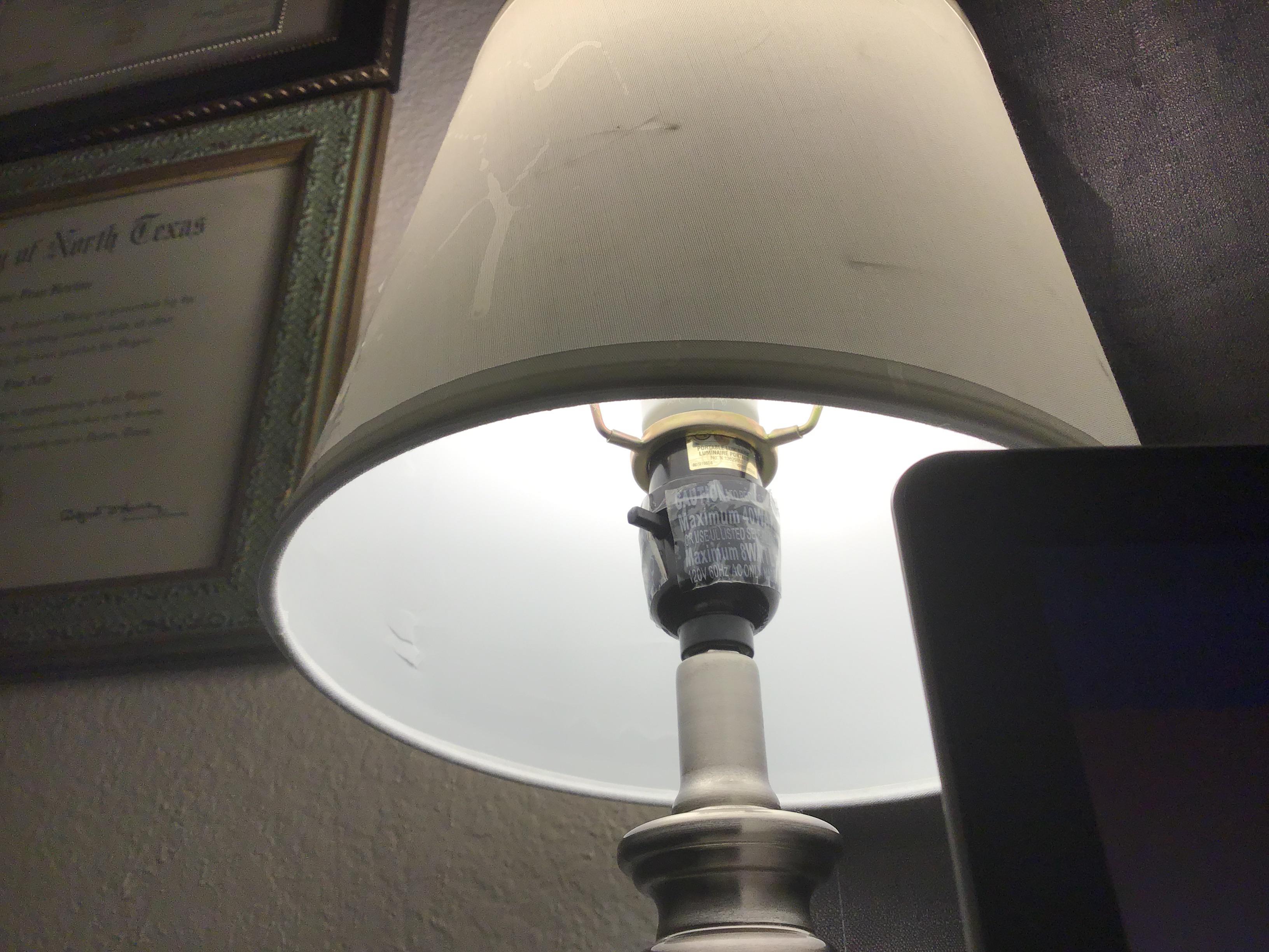 I like this lamp | Scrolller