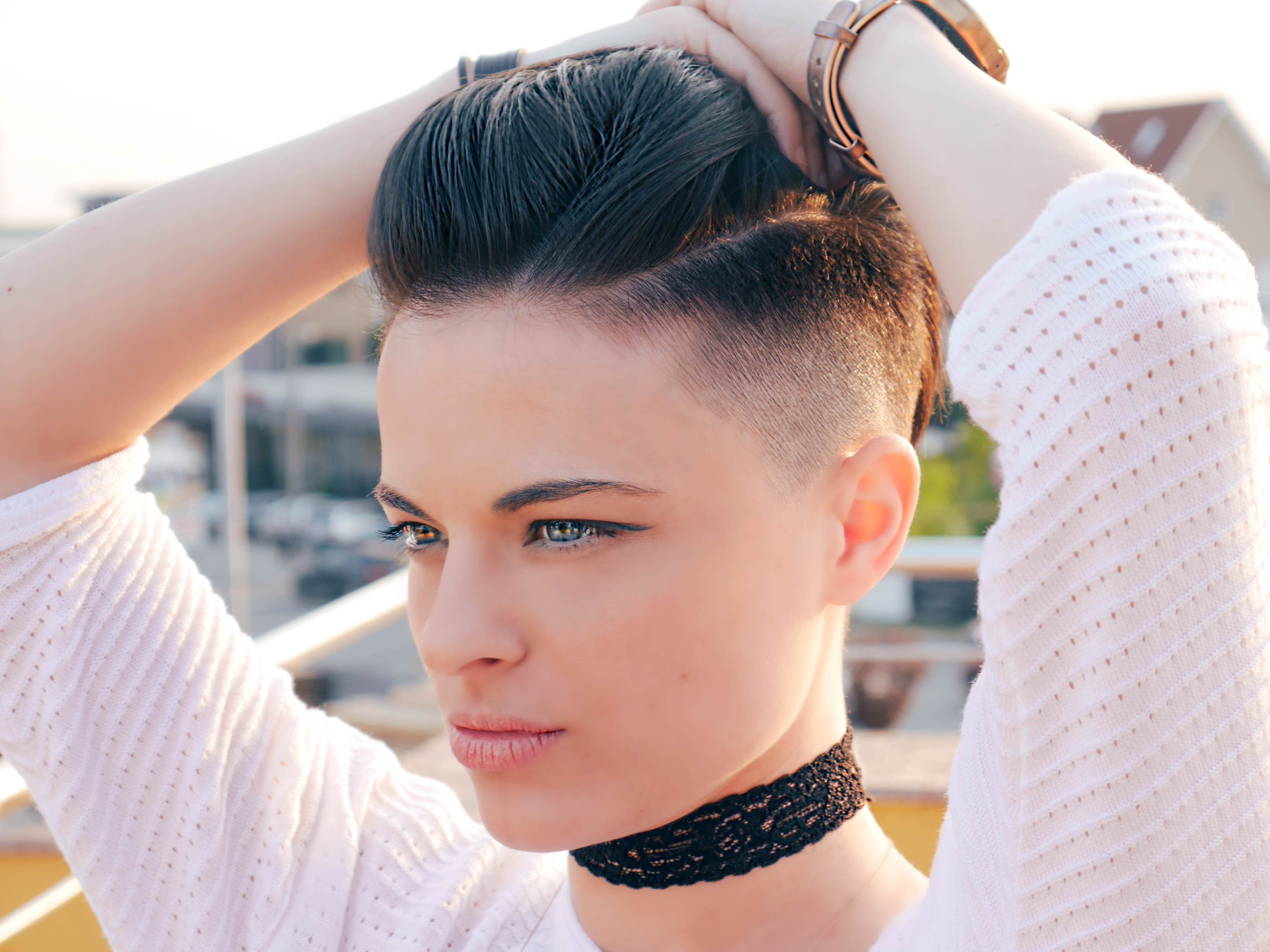 I like to wear it pulled back, what do you guys think? | Scrolller