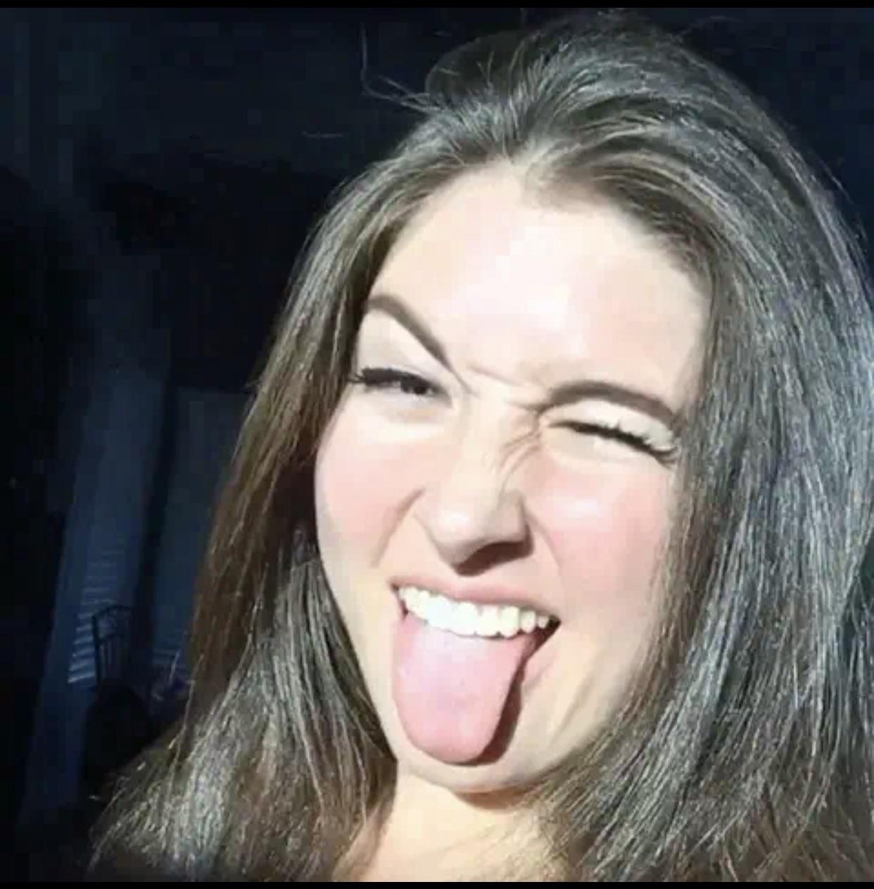 I’ll just leave this for “research” | Scrolller