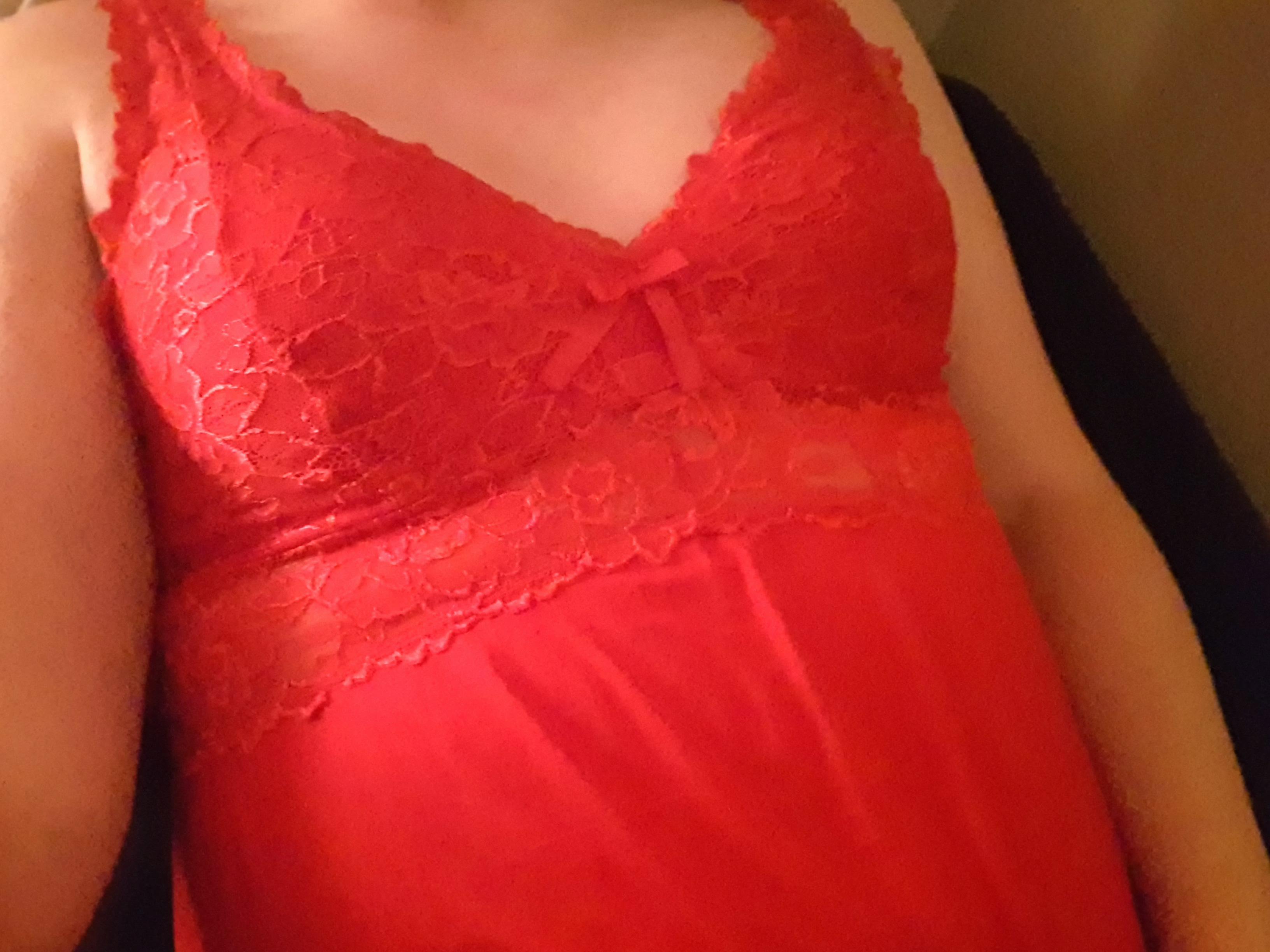 I love my new nightie 😊 | Scrolller