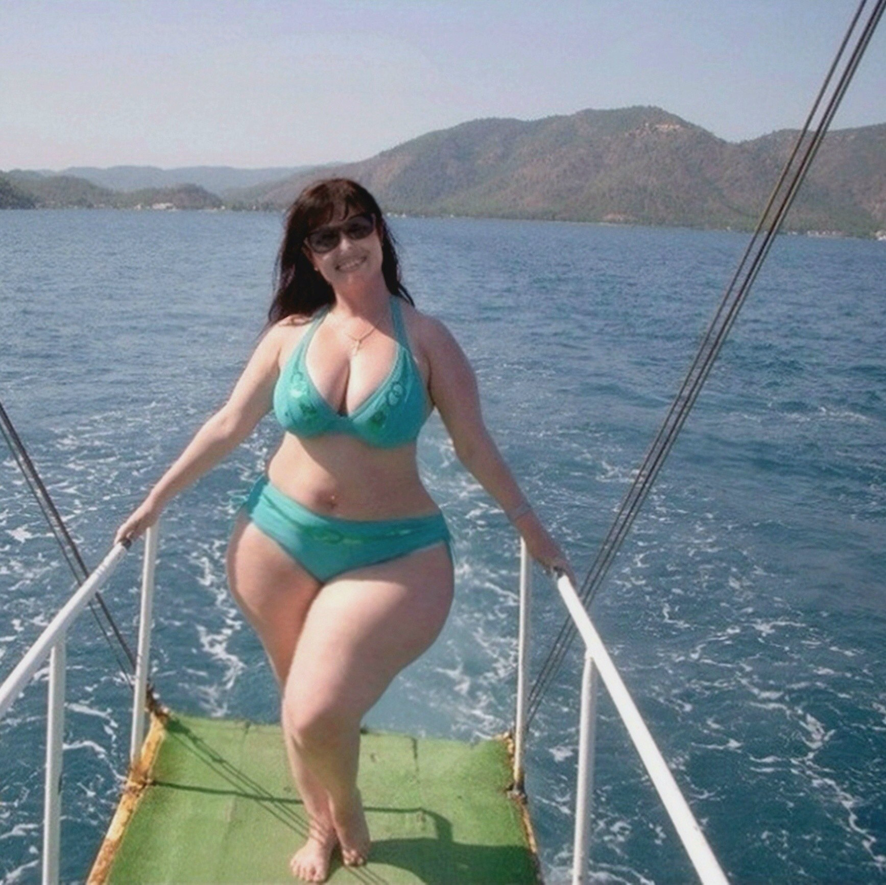 I love the hips | Scrolller