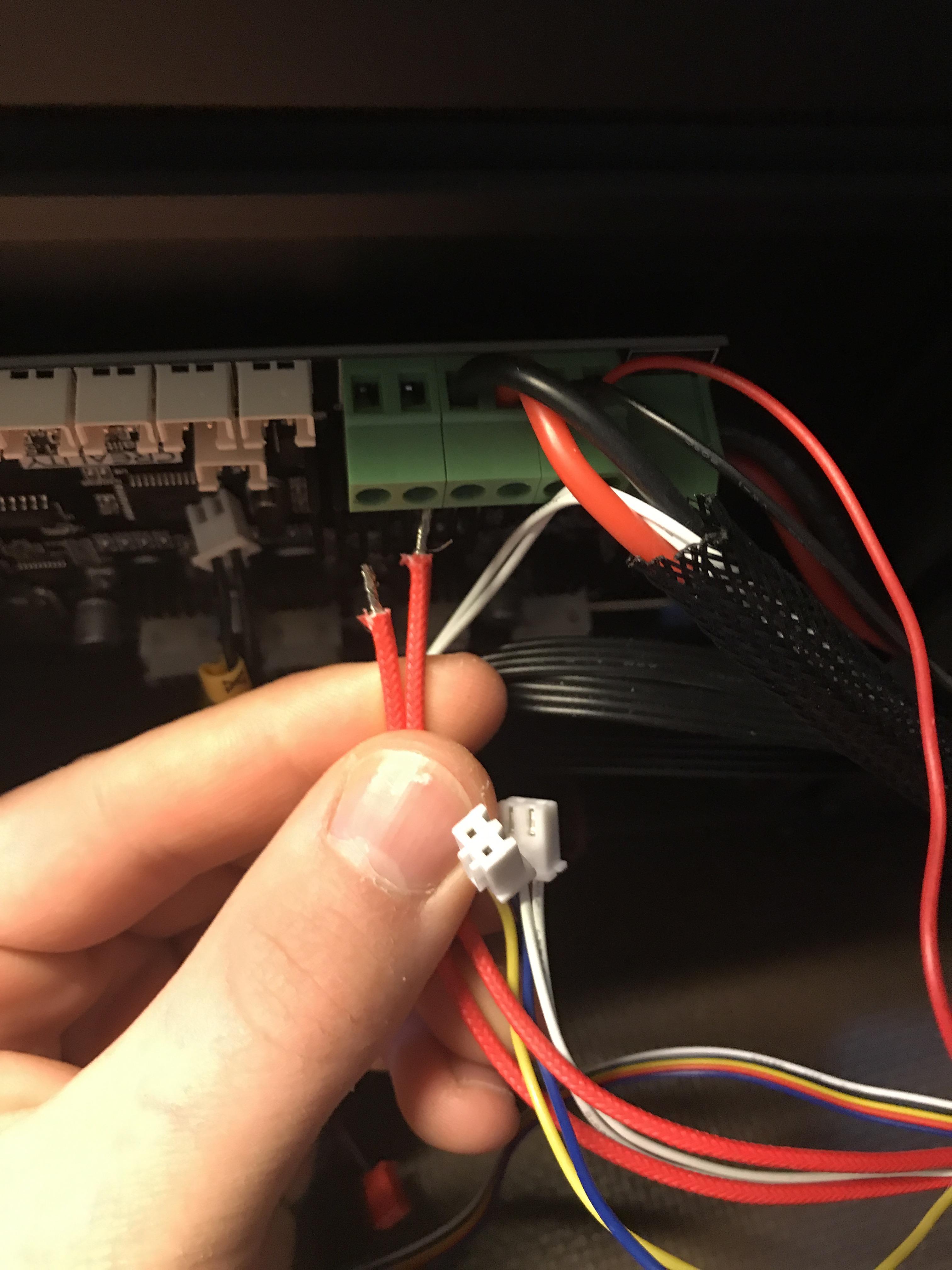 I’m installing the 1.1.5 board bur does it matter wich cable goes in ? | Scrolller