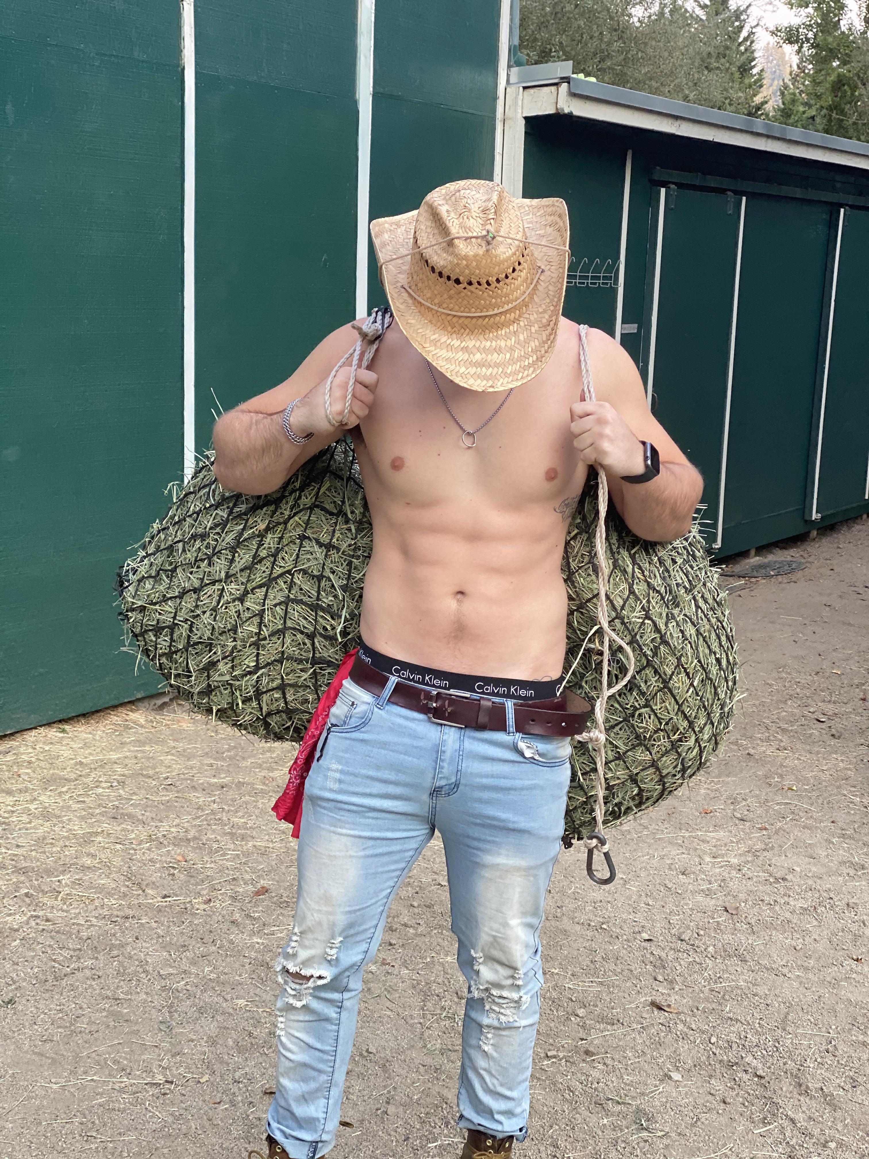 I’m only a part time cowboy | Scrolller