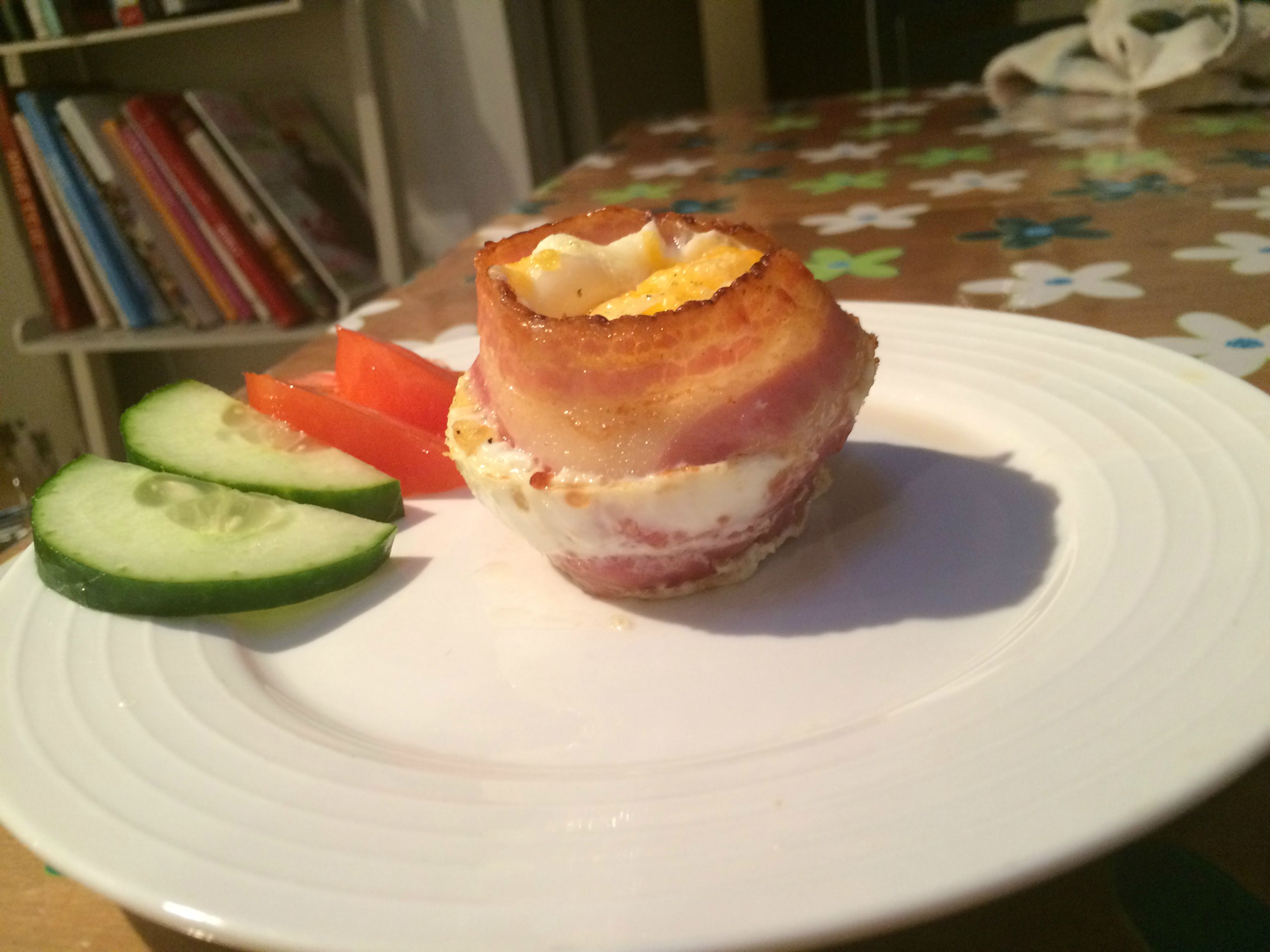 I made a "Bacon Muffin" today. Cheap and Yummy ! | Scrolller