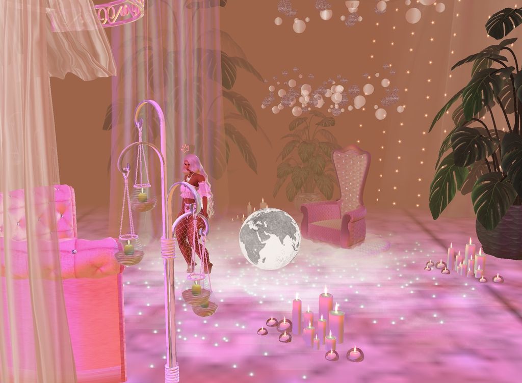 I made a new Pink Aesthetic room~! Visit Liminality today | Scrolller