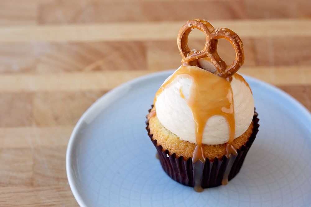 I made Salted Caramel Cupcakes! | Scrolller