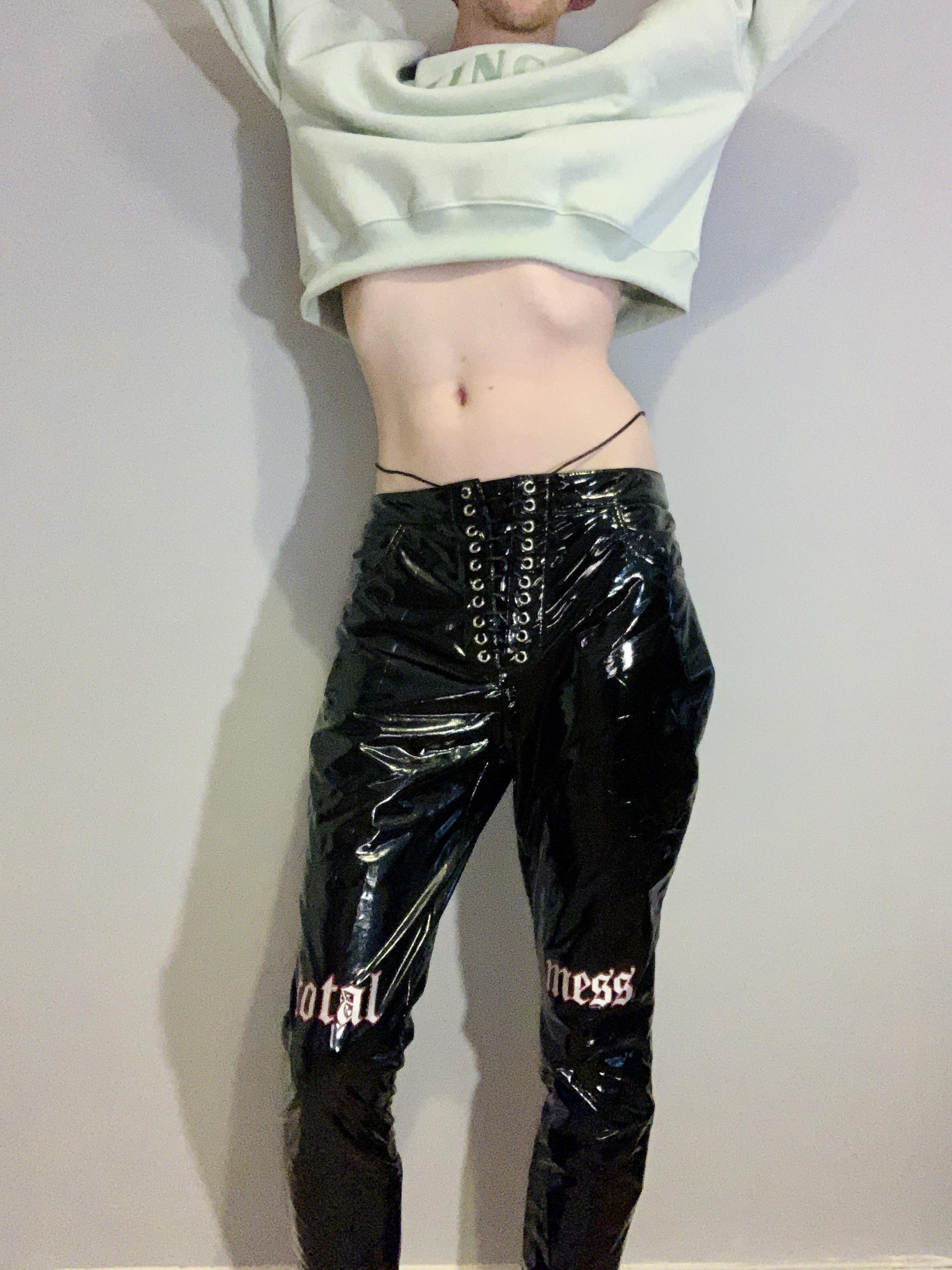 I am at my happiest in a cute fem outfit | Scrolller