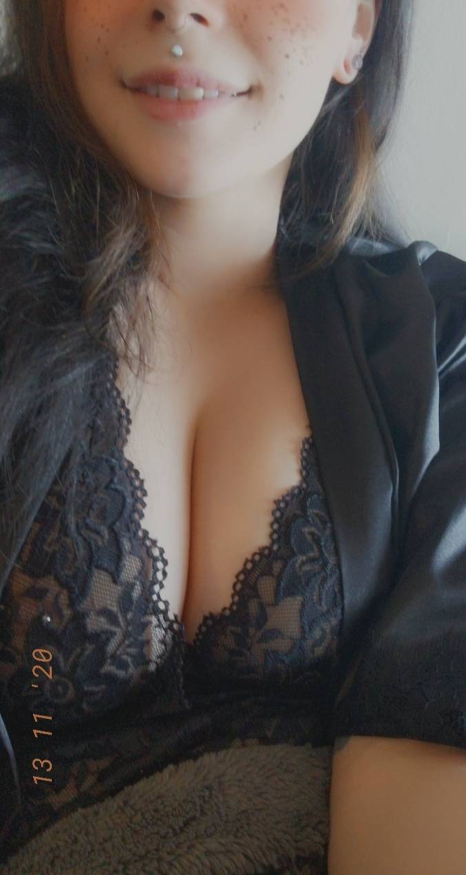 I spy something shiny! 👀 | Scrolller