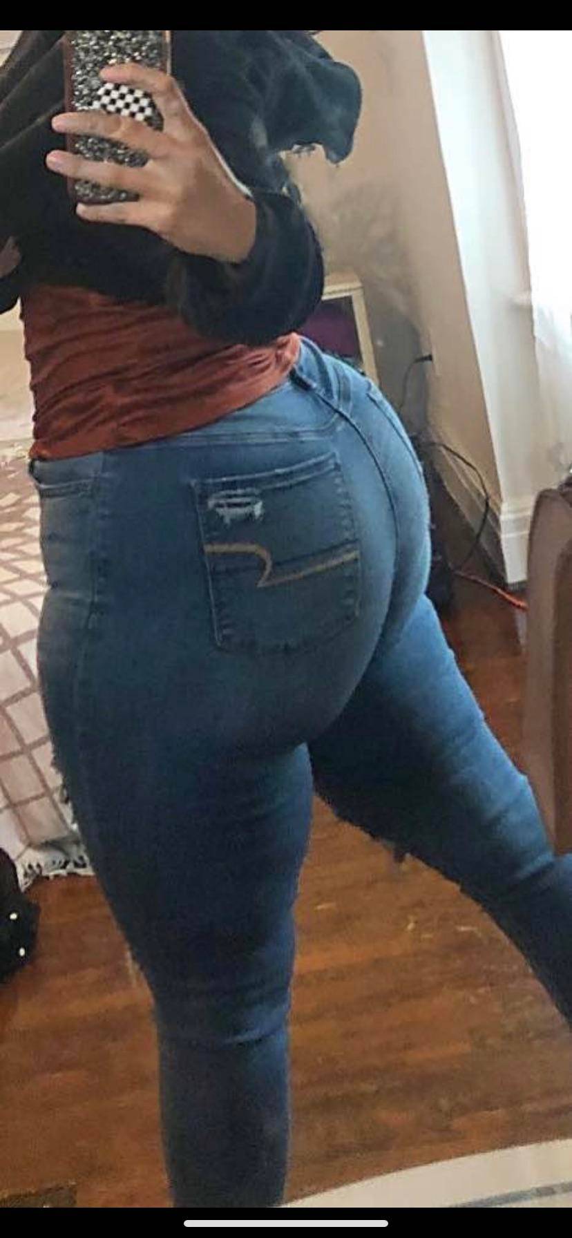 I think I qualify? 😈 | Scrolller