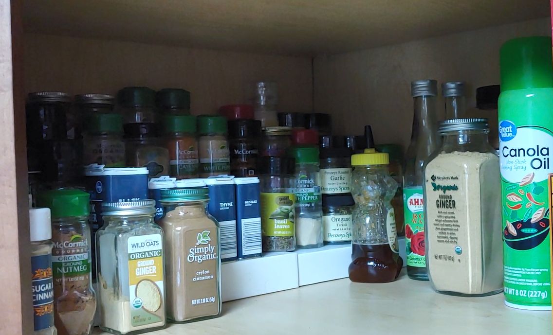 I used the konmari method on my spice cabinet! There's more space now! | Scrolller