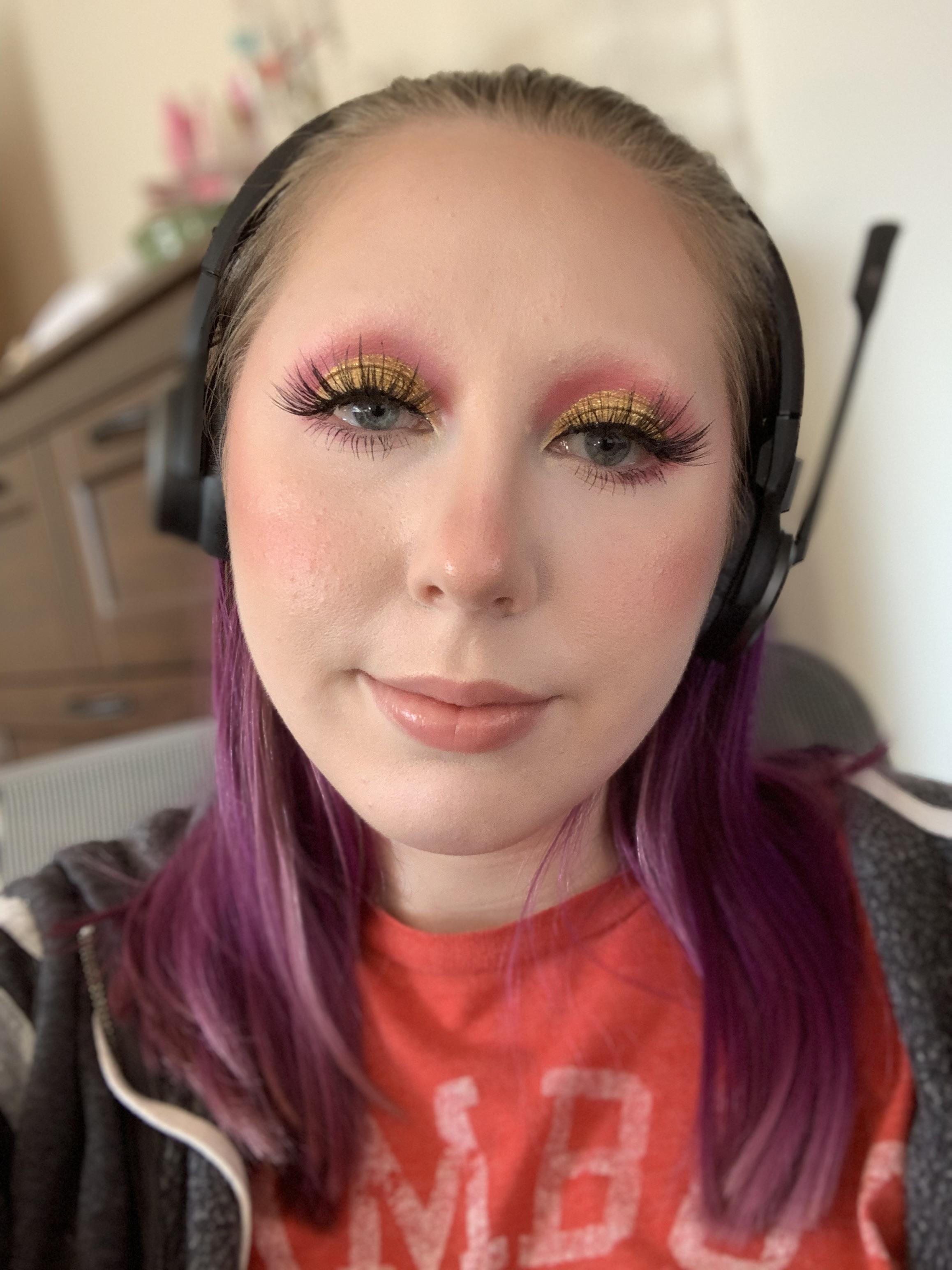 I’ve been rereading the HP series and wanted to do a Gryffindor look for my meeting today ...