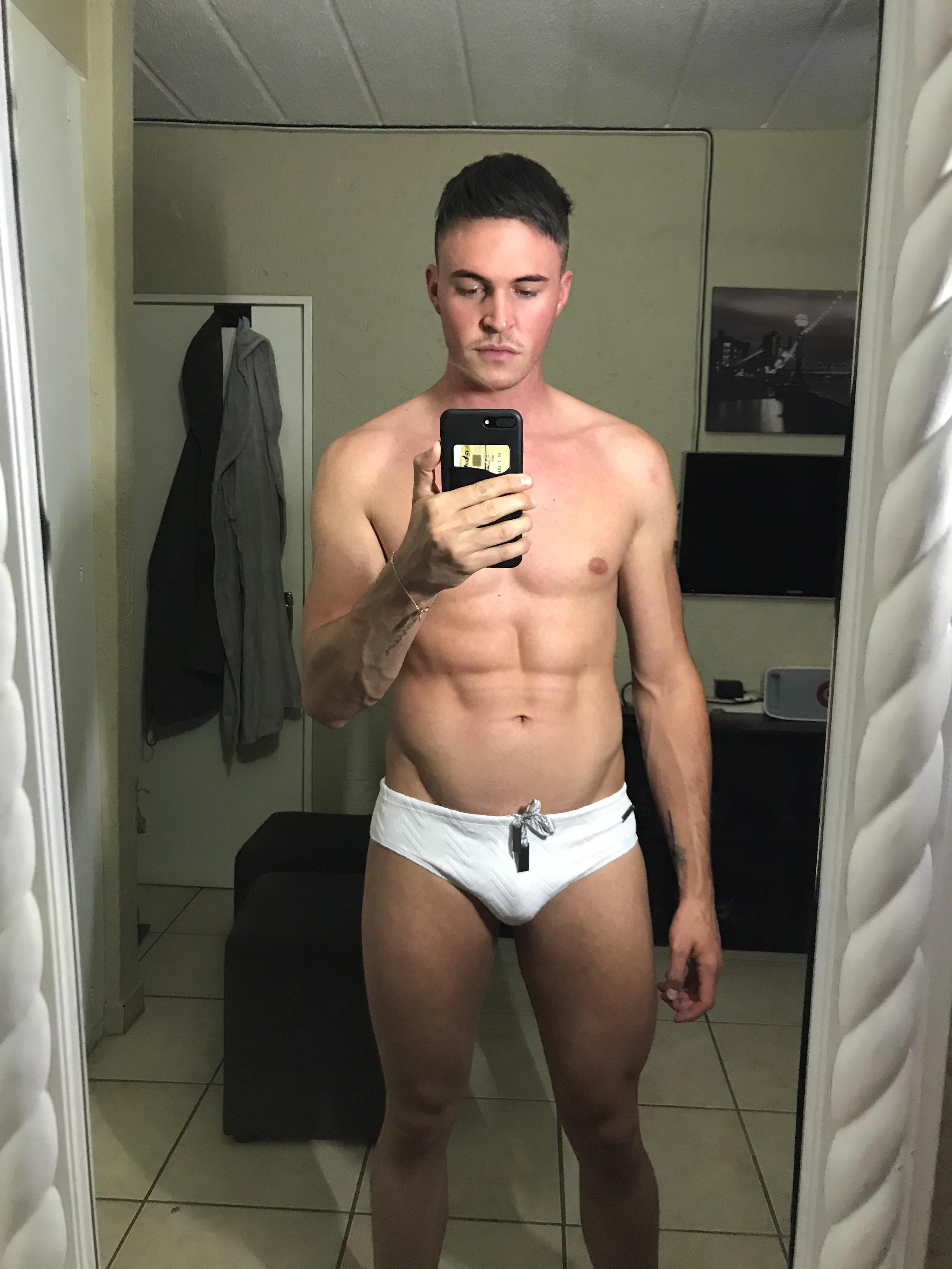 I wanna gag, I wanna choke 😉 I want you to touch that lil' dangly thing that swing in the back ...