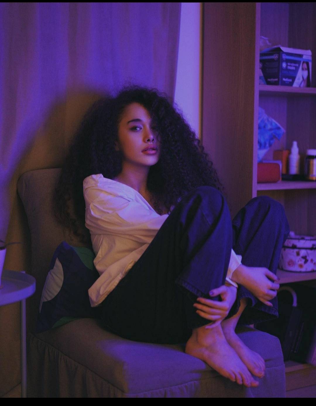 I Wanna Lick Her Feet So Muchhhh Scrolller