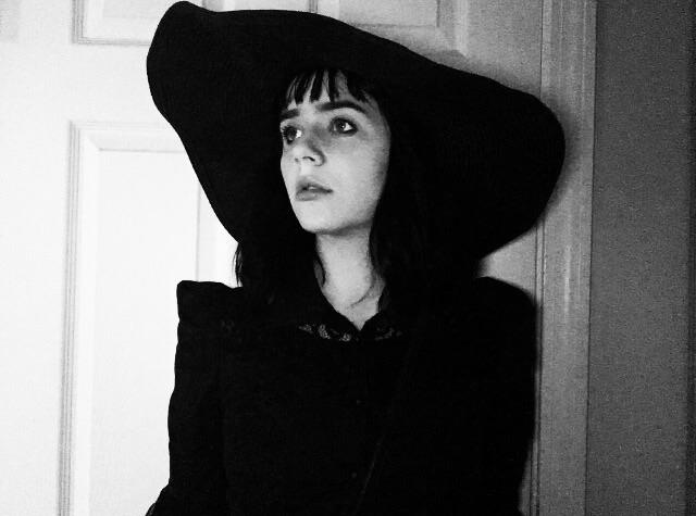 I went to a costume party as Lydia Deetz. | Scrolller