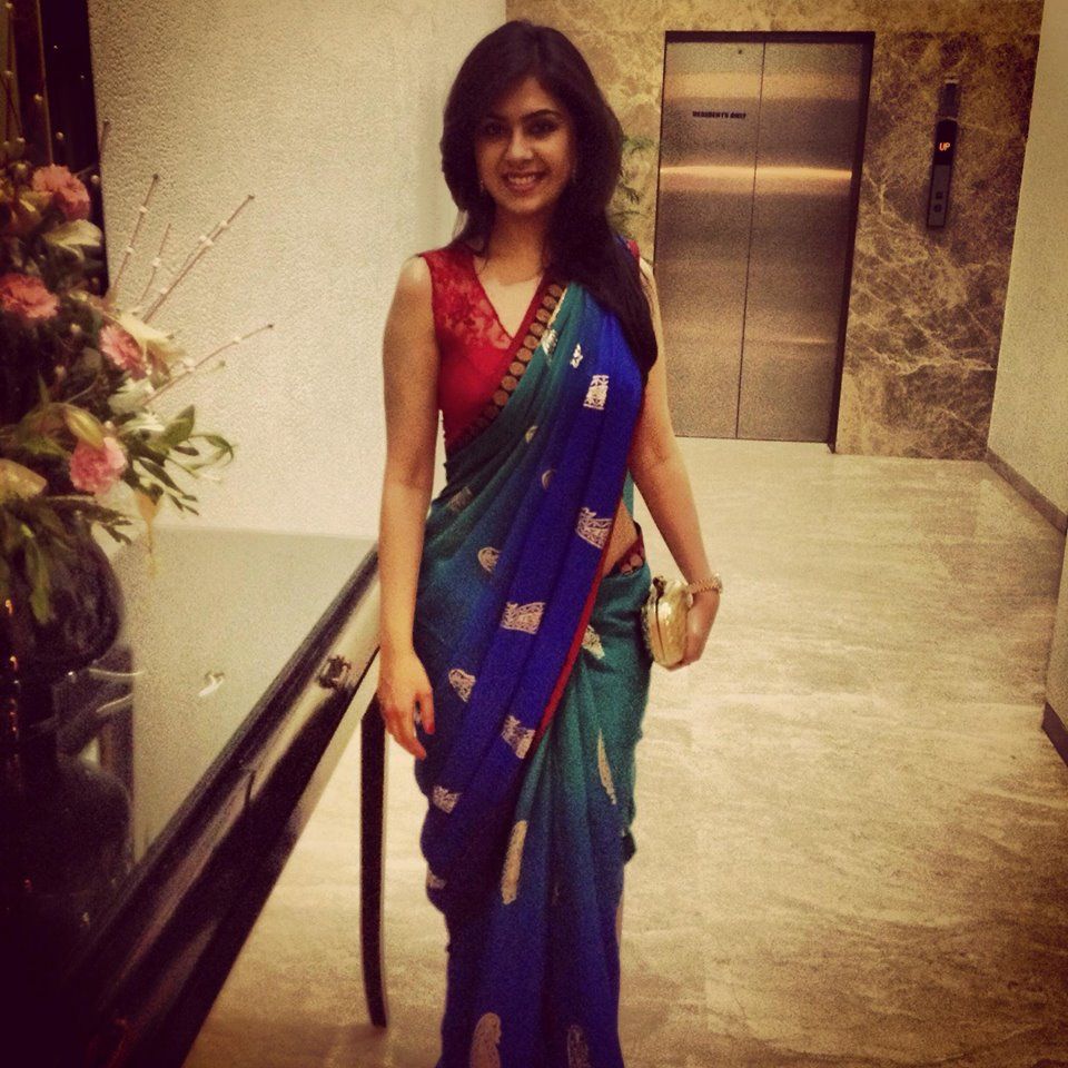 I wouldn't Mind Getting Stuck in the Elevator with Her | Scrolller