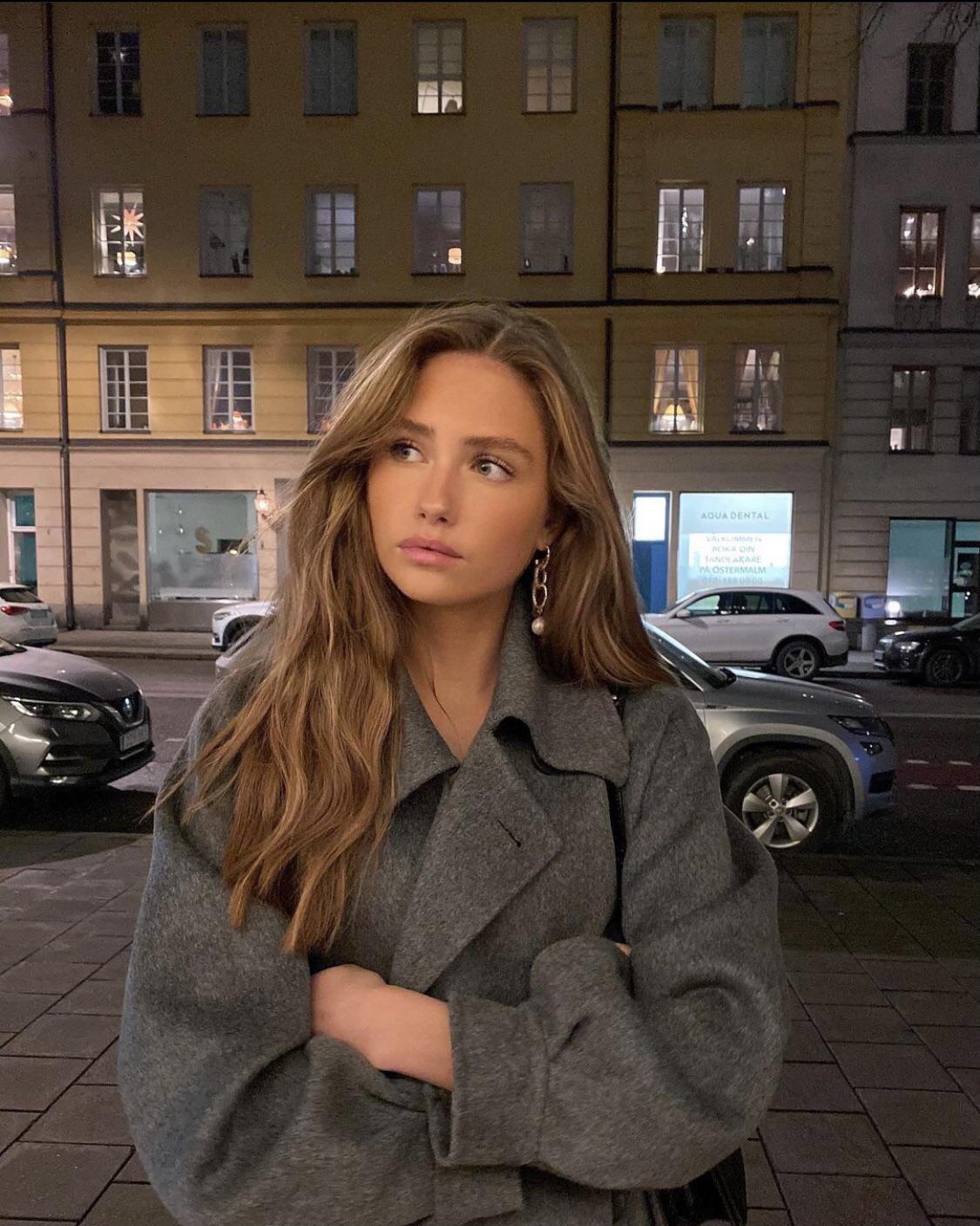 Ida Zeile [irtr] | Scrolller