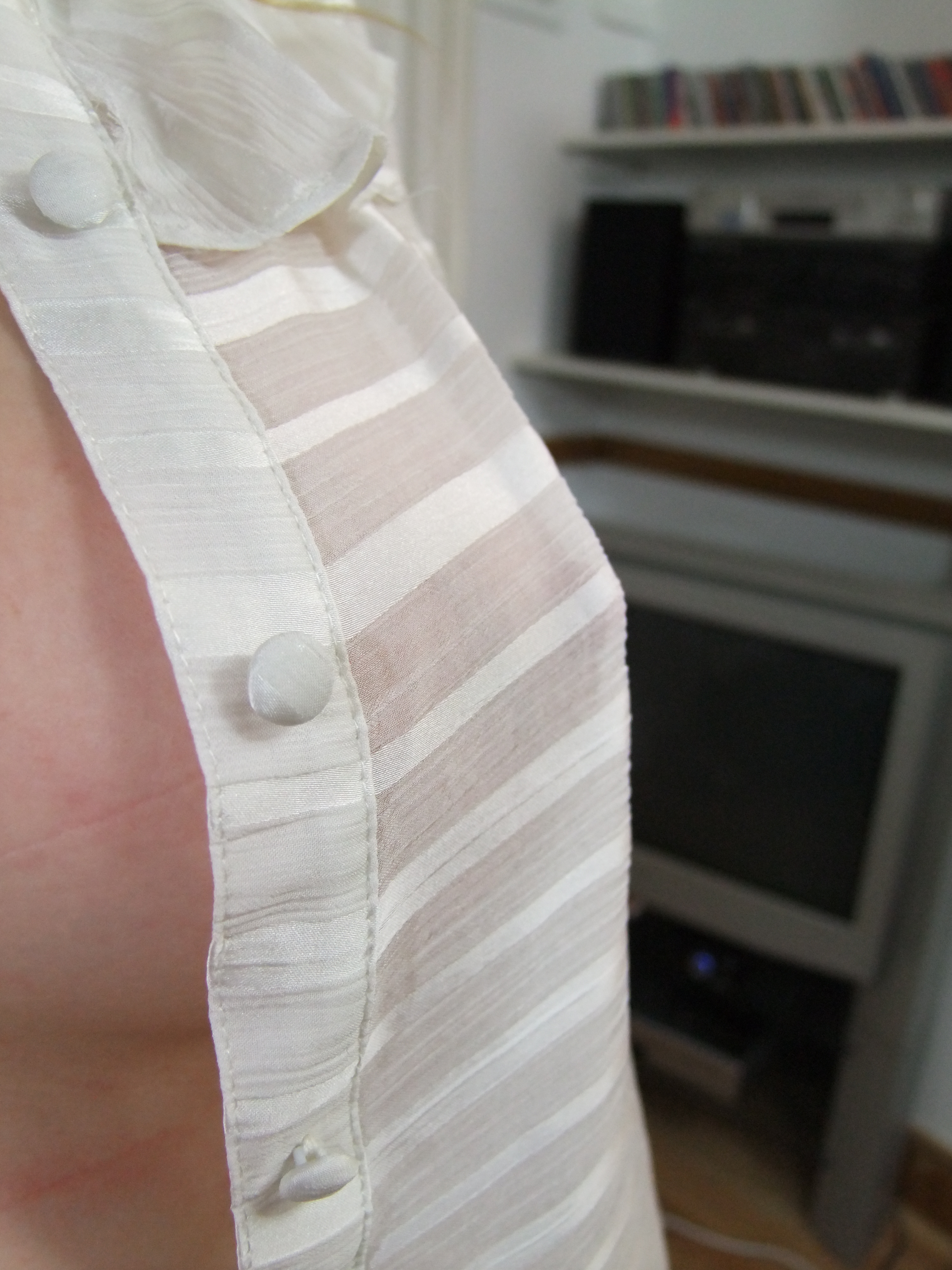 If you look real close... | Scrolller