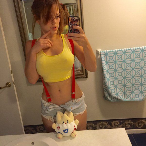 Sexy Cosplay | Scrolller