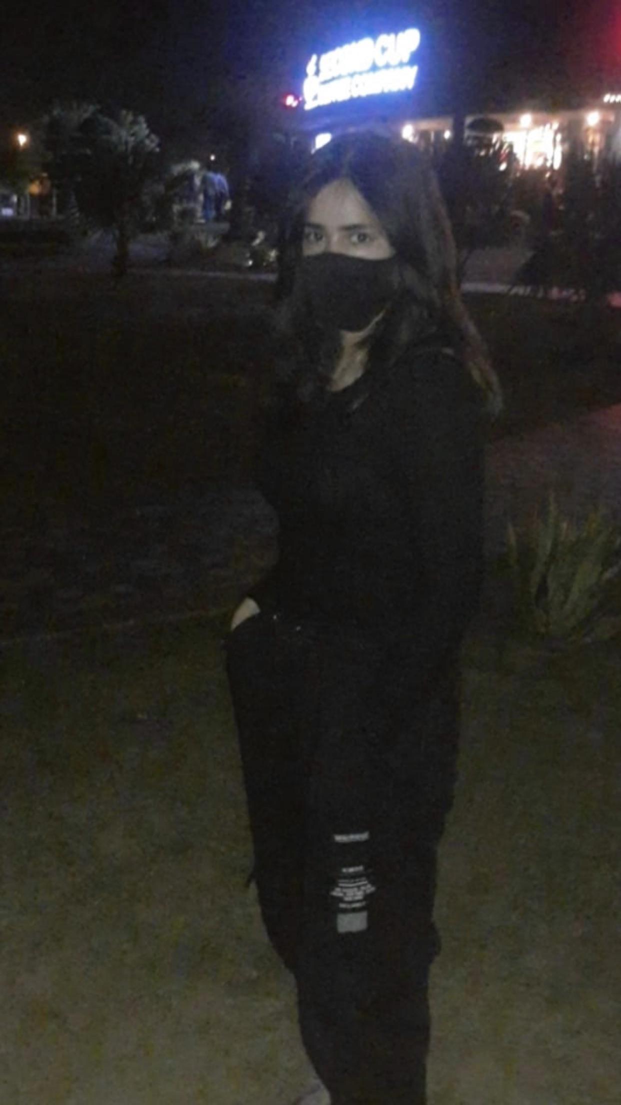 Ight So I’m just bored 😐 | Scrolller