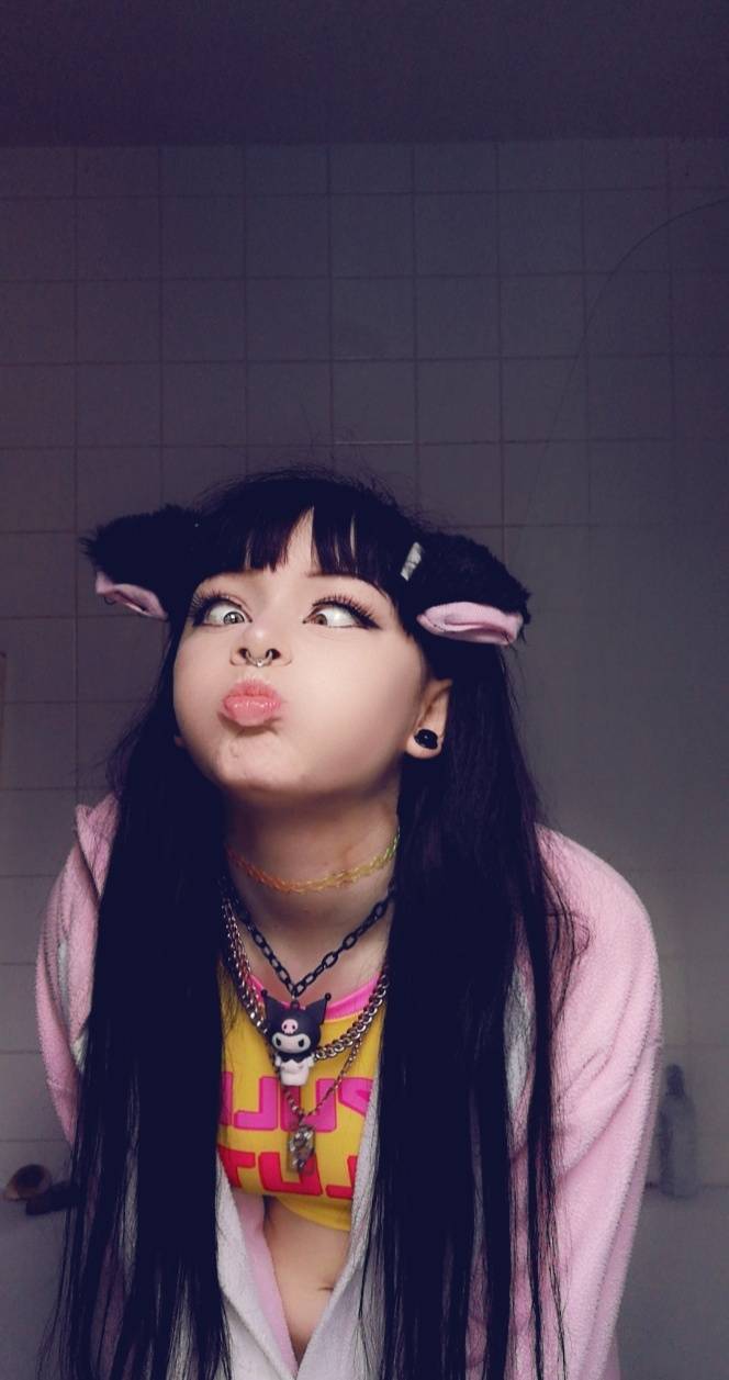 I'm 5ft 2 with some attitude 💗 | Scrolller