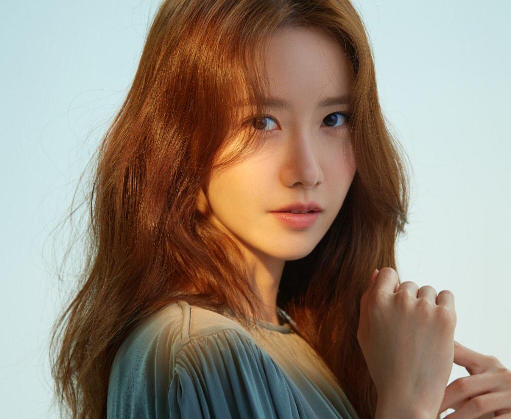 Im Yoon-ah | Scrolller