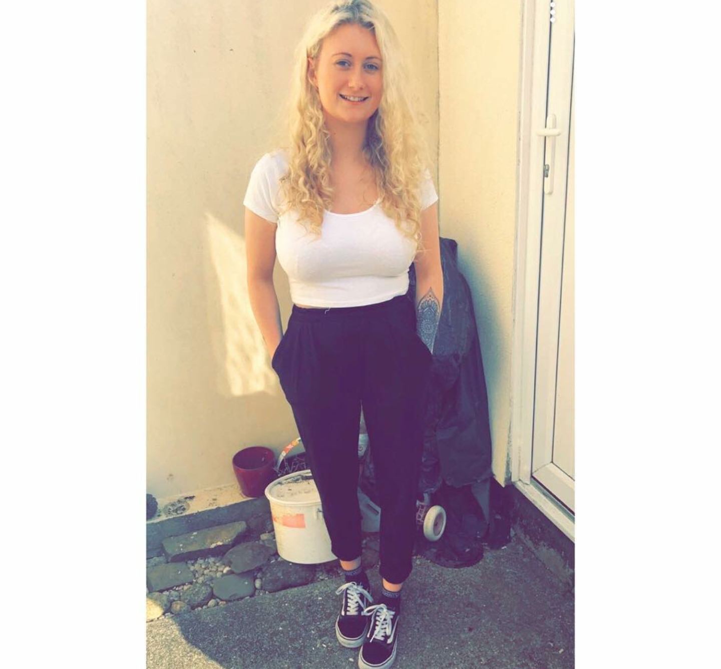 Impossible to hide them | Scrolller