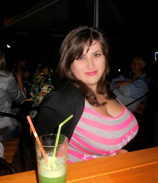 Impressive projection | Scrolller