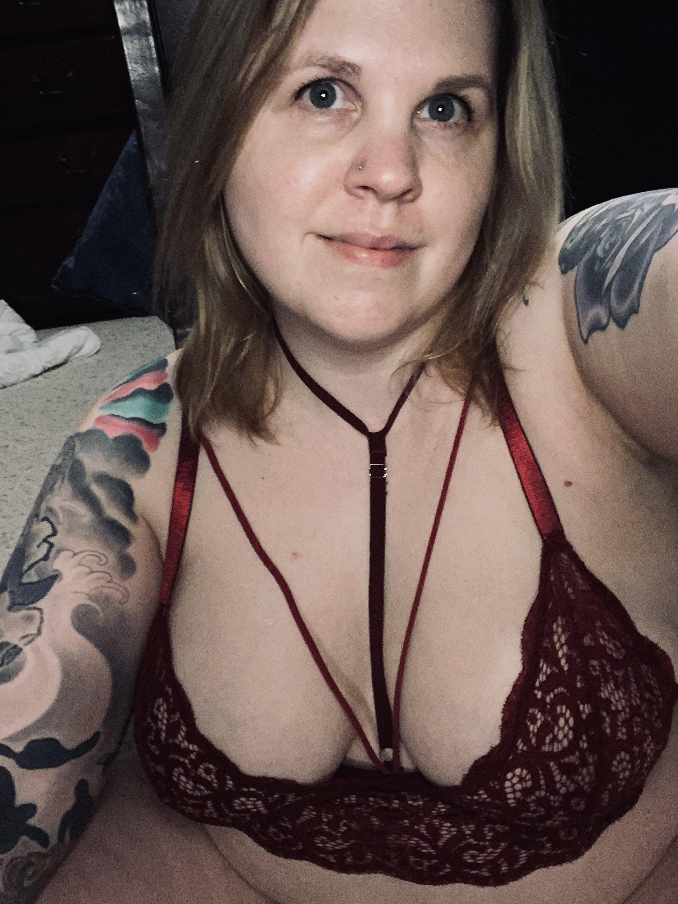 In my new plus sized lingerie 😍 | Scrolller