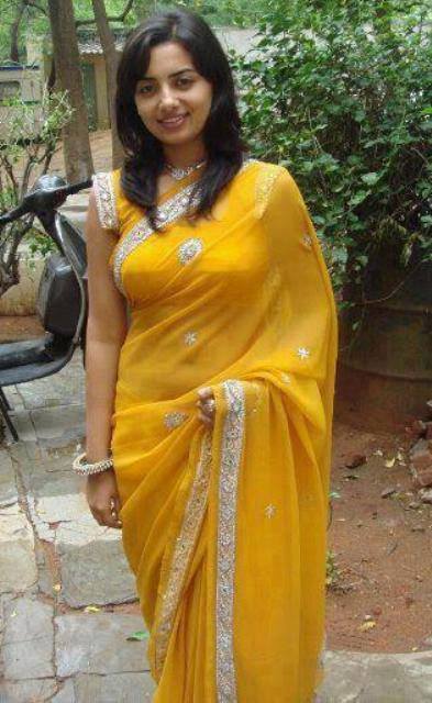 In Sexy Yellow | Scrolller