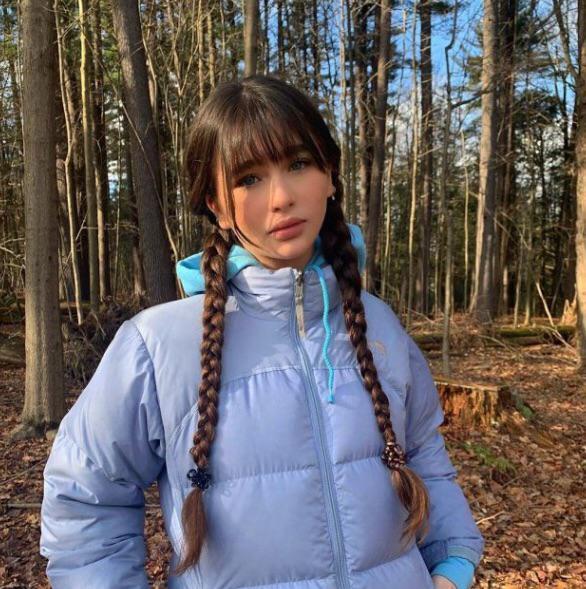 In the forest - Malina Weissman | Scrolller