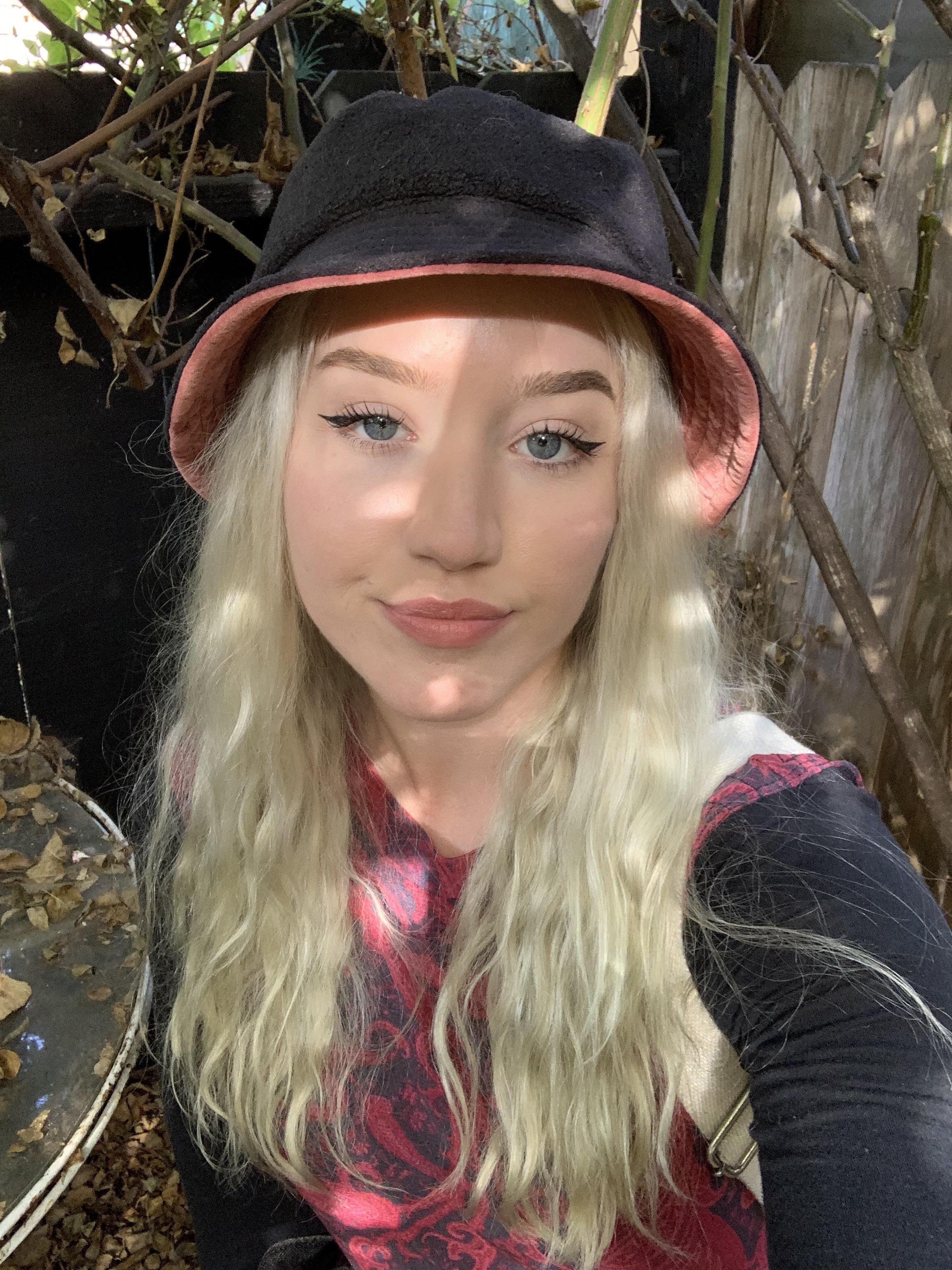 in the garden :) | Scrolller