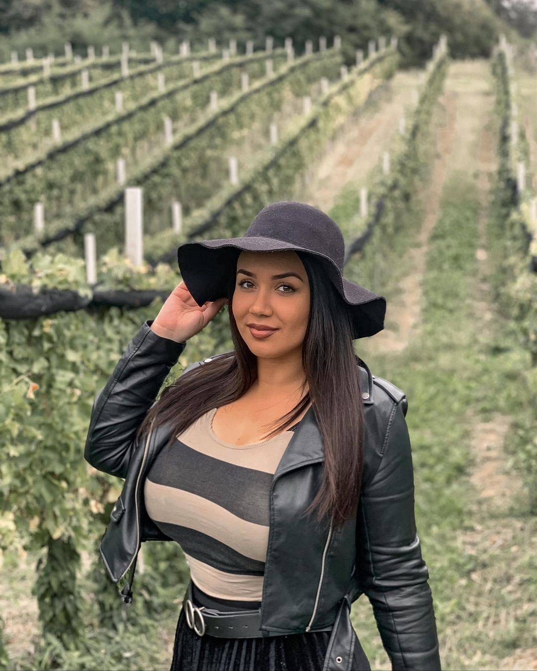 In the vineyards | Scrolller