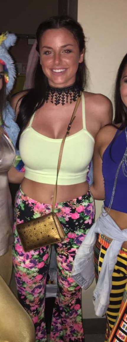 incredible chick | Scrolller