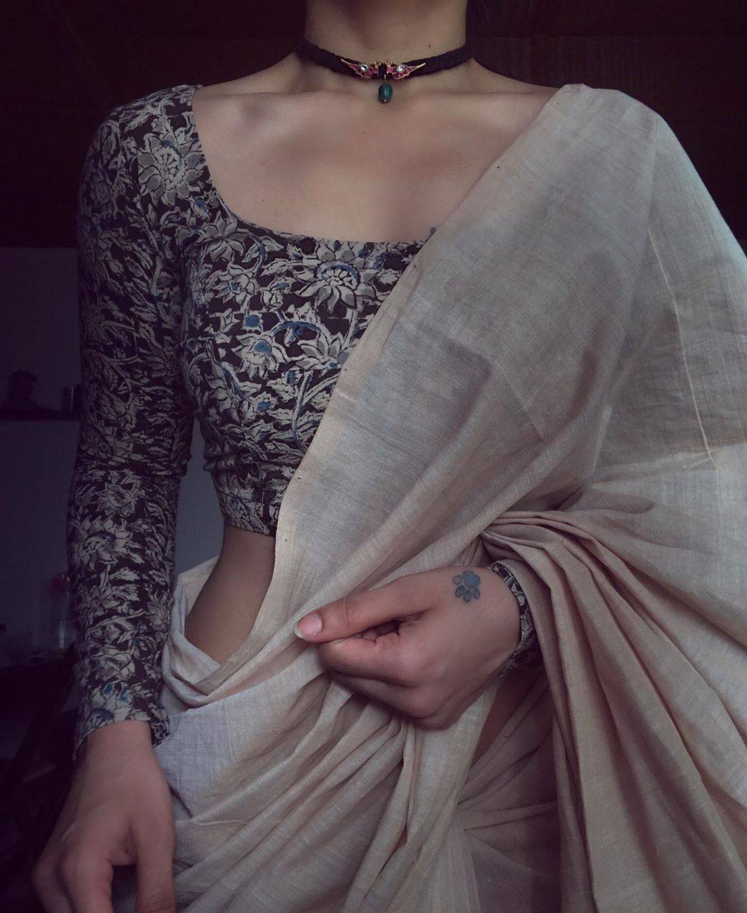 Indian etiquette | Scrolller