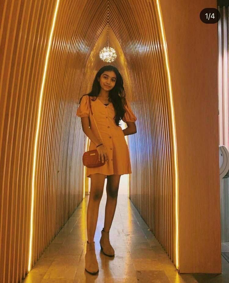 INDIAN SLIM GIRL SHOWING EVERYTHING TO HER BF VIDEO LINK IN COMMENT | Scrolller