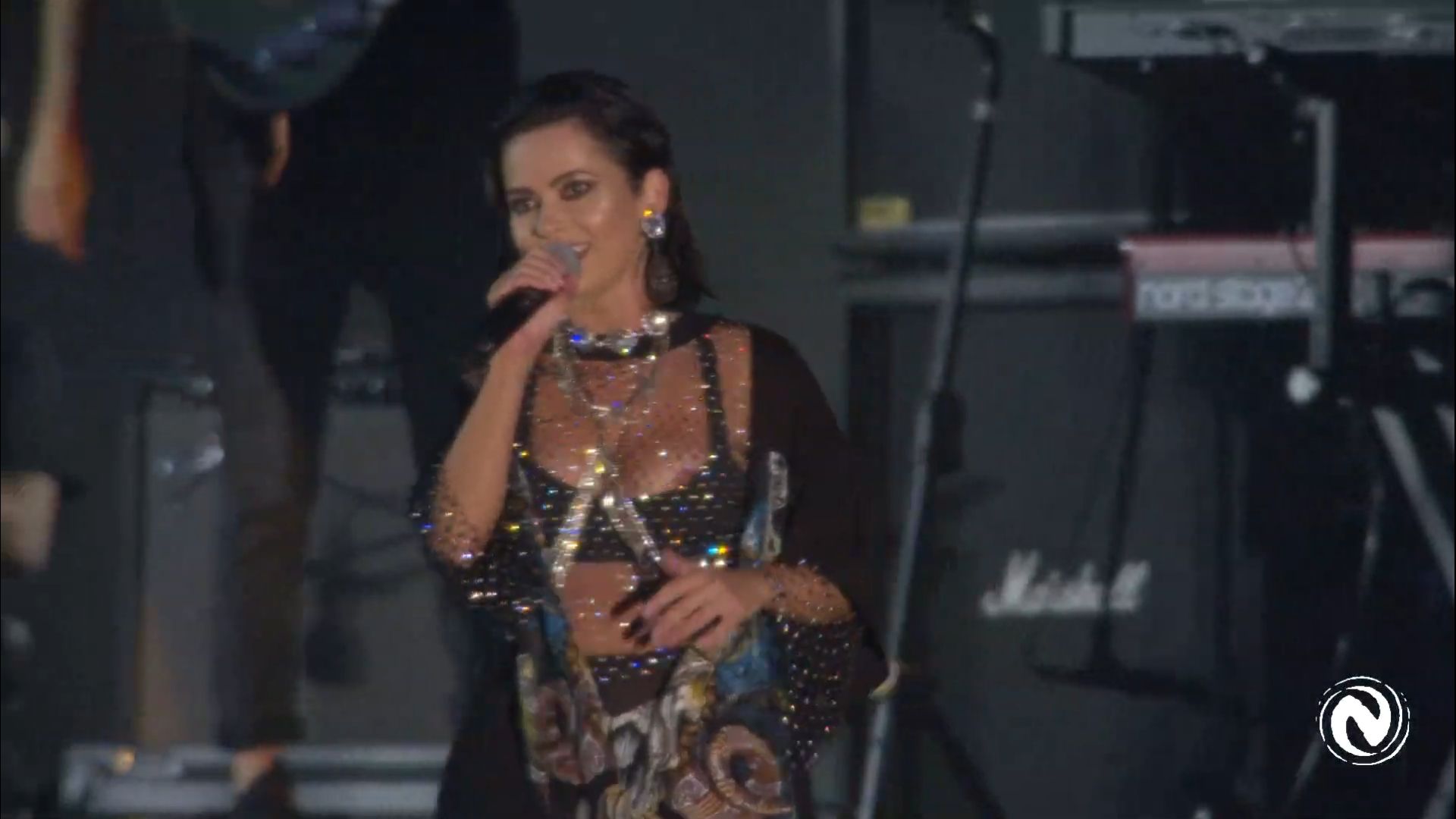 Inna nip slip | Scrolller