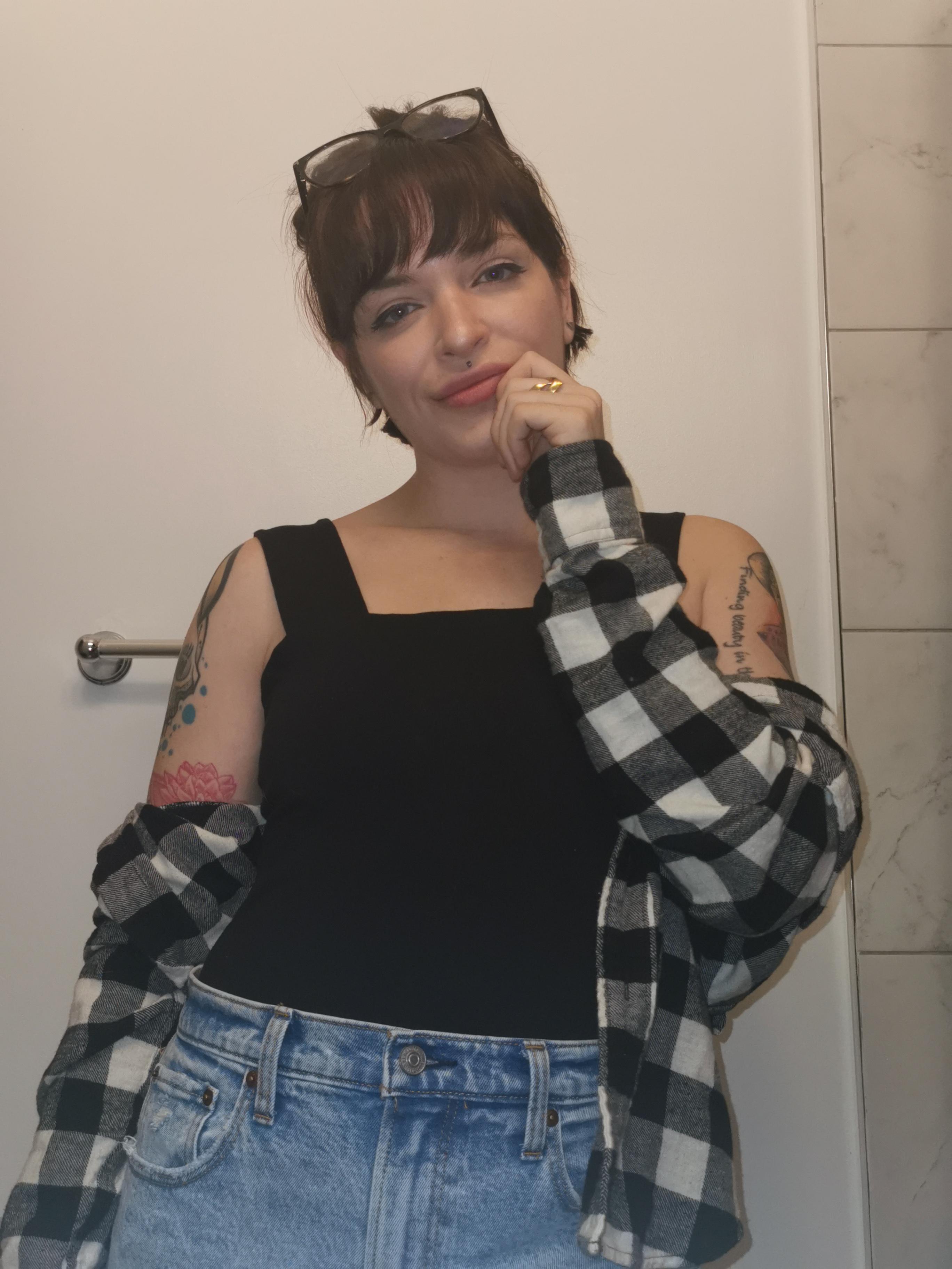 Insert caption here..... Link in bio 🥰 $3.00 sale.... Only two days left | Scrolller