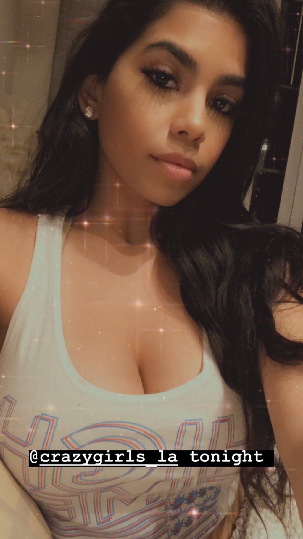 Insta story | Scrolller