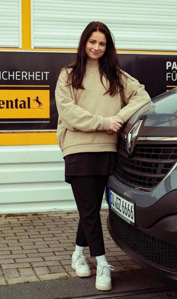 Instagram 5.4. | Scrolller