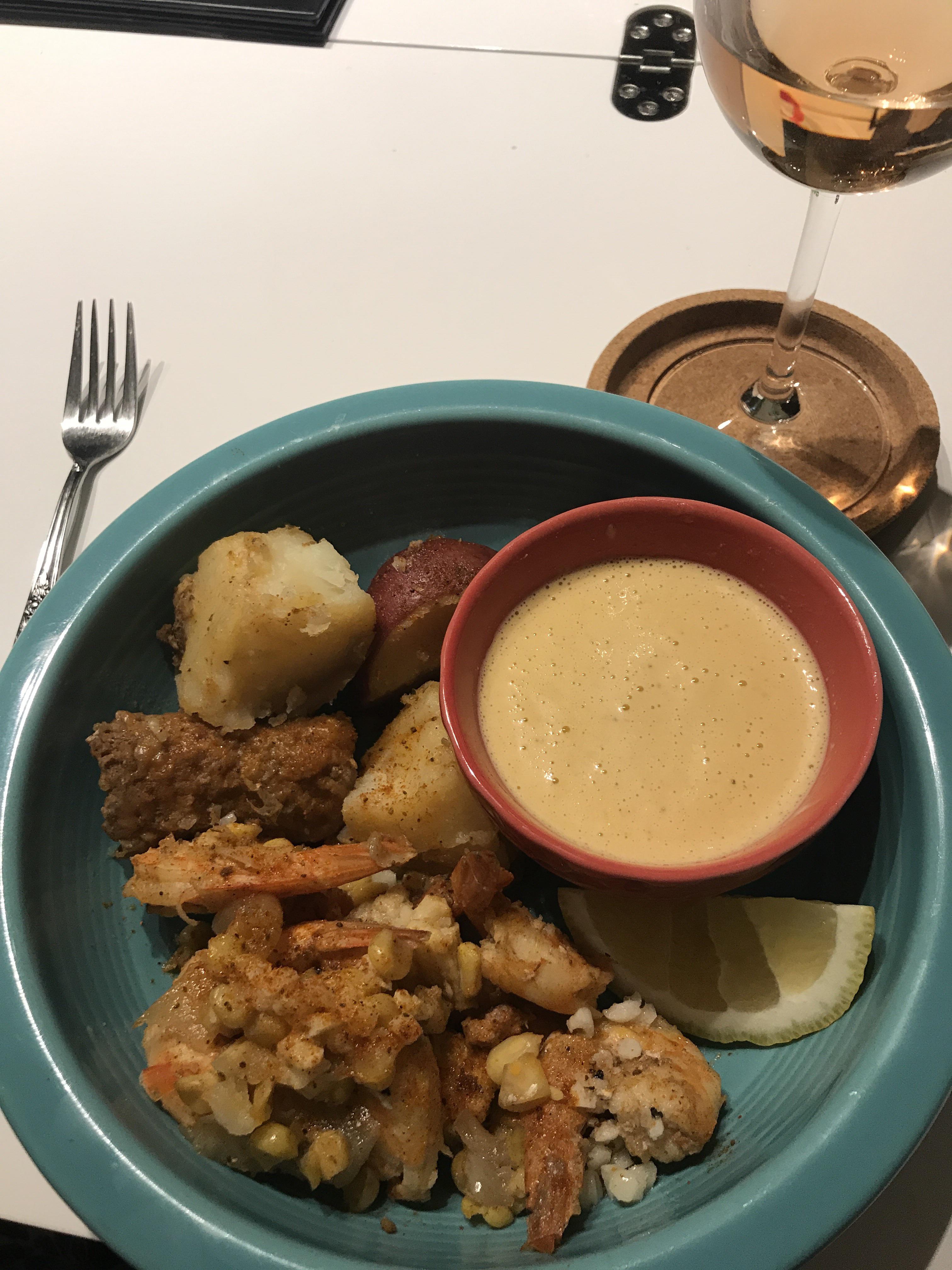 Instant pot shrimp boil with garlic white wine aioli 🍤 | Scrolller