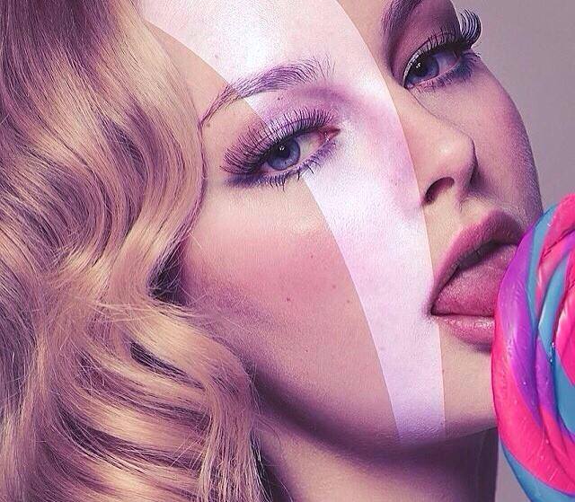 Interesting face paint | Scrolller