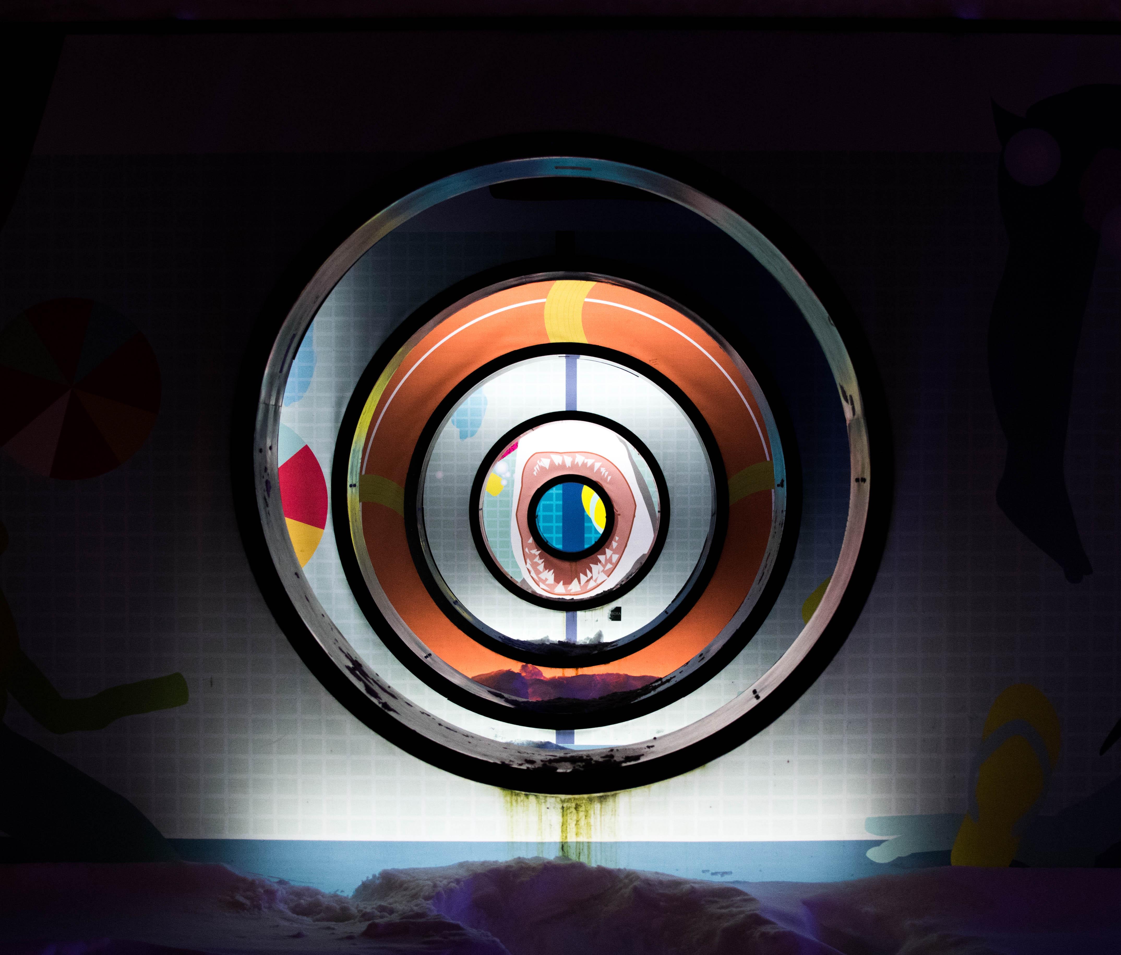 Into the void | Scrolller