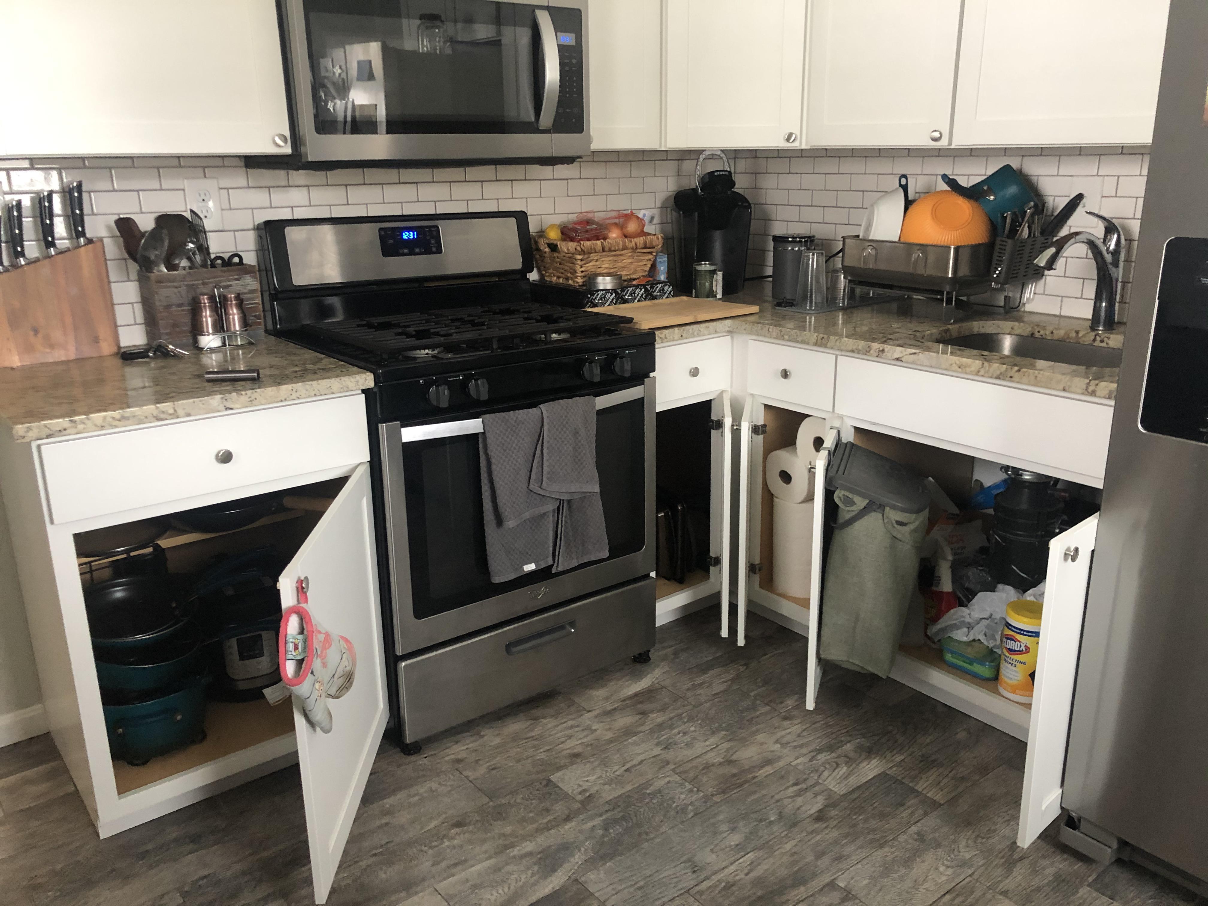 Is a dishwasher possible with this kitchen layout? | Scrolller