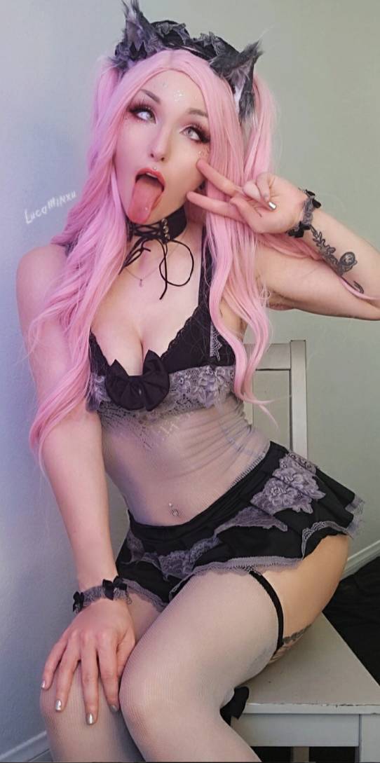 Is it... like this? 😝 [oc] [self] | Scrolller