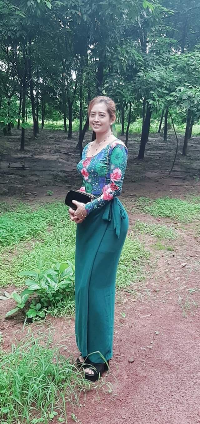 Is My Mom Nut Worthy Scrolller