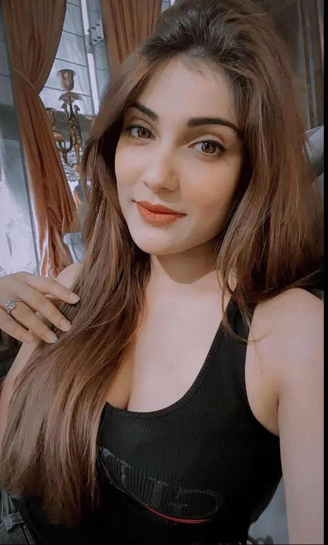 Ishita Raj | Scrolller