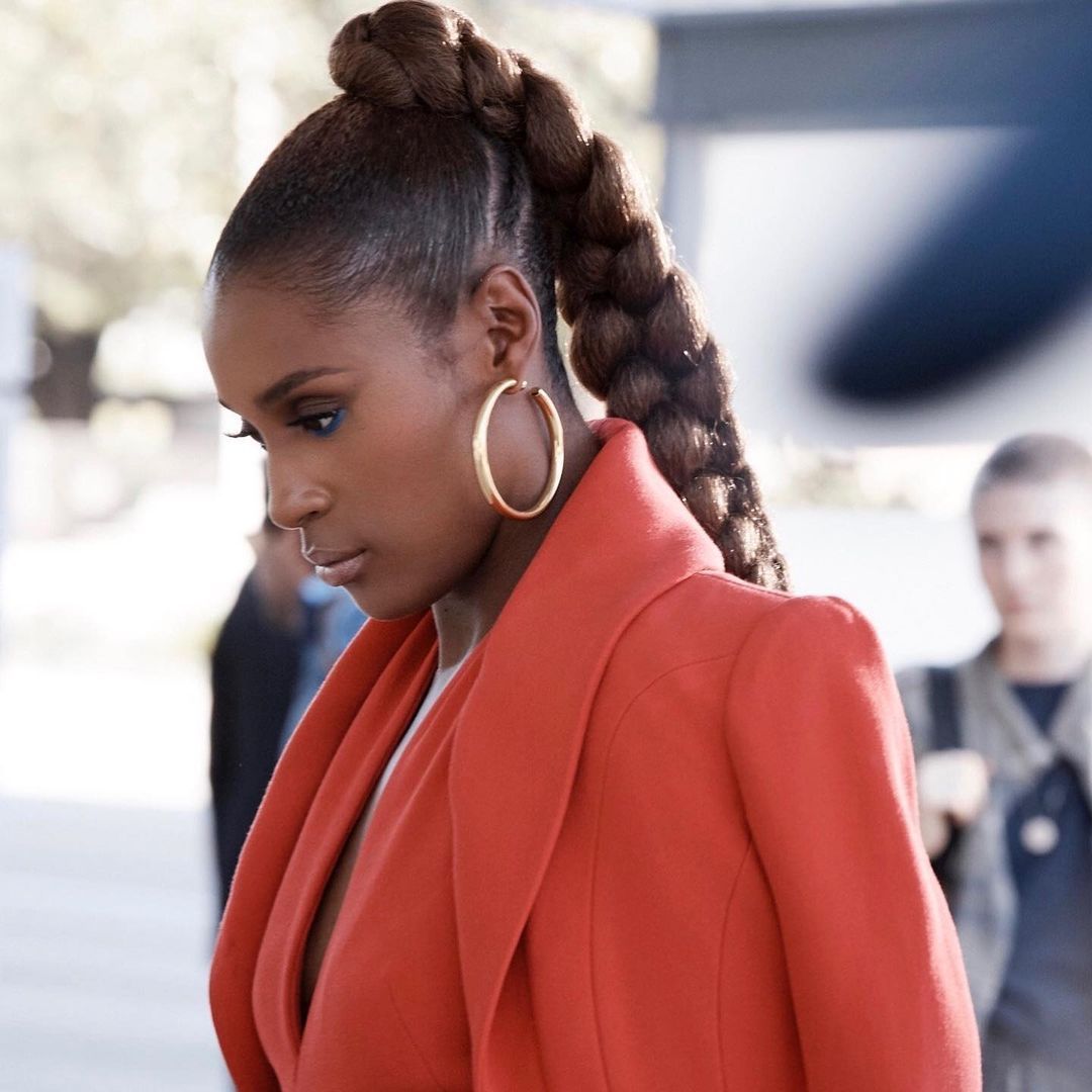 Issa Rae | Scrolller